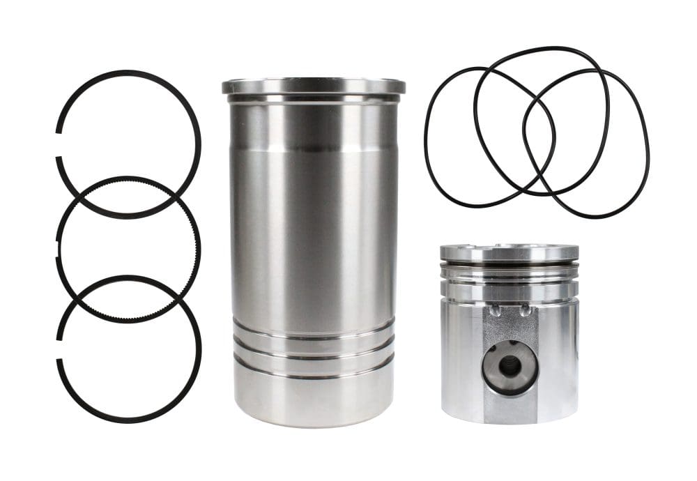 1817645C94 | International/Navistar DT466 Cylinder Kit, New (1817246C91)